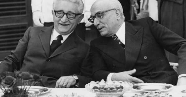 Caso Lockheed, 1978: Leone si dimette