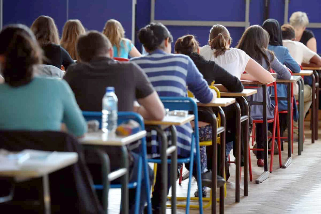 Maturità, scacco matto a Valditara: la libertà dei ragazzi e la ...