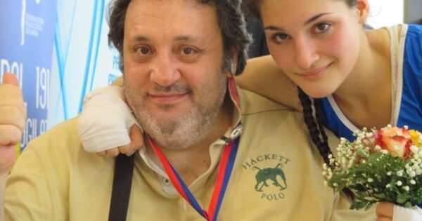 È morto il padre di Angela Carini, pugile napoletana alle Olimpiadi ...