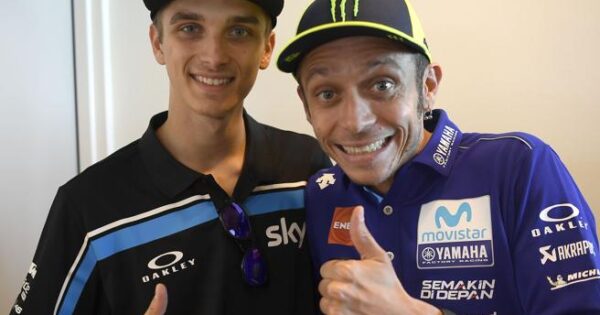 Chi è il fratello di Valentino Rossi, Luca Marini in MotoGp come il ...