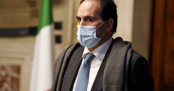 Intervista ad Andrea Marcucci: "M5S muto su attacchi a Uggetti, è ora ...
