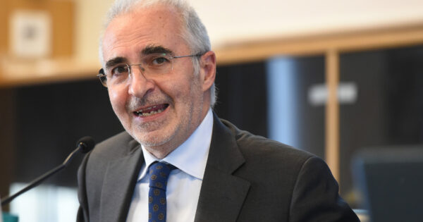 Il Csm sfida il Consiglio di Stato: Curzio confermato presidente della ...