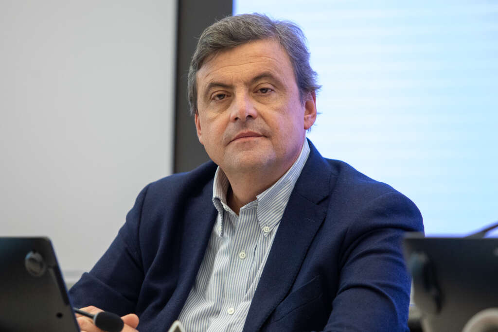 Gabriele Albertini smaschera Calenda: "Biasimi e affondi sin dal primo ...