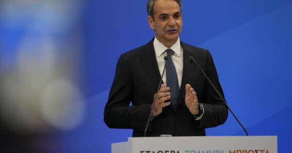 Intercettazioni, anche in Grecia è scandalo. Il Watergate greco ...