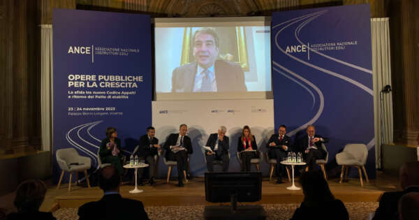 Il monito di Ance: la linea dei costruttori tra lavori in corso ...