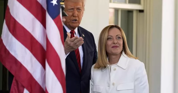 Meloni-Trump, la nuova alleanza non si discute ma sui dazi non arrivano ...