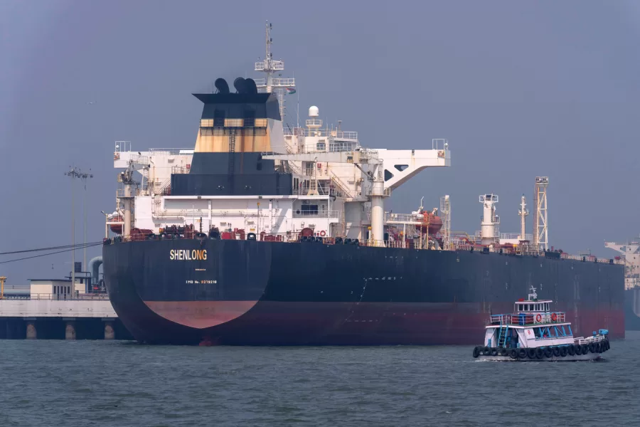 Guerra nel Golfo e crisi della logistica marittima: oltre 30mila ...